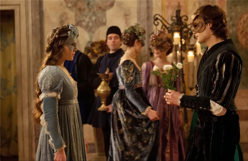 Romeo and Juliet is probably the world's best-known love story | Joli Girls